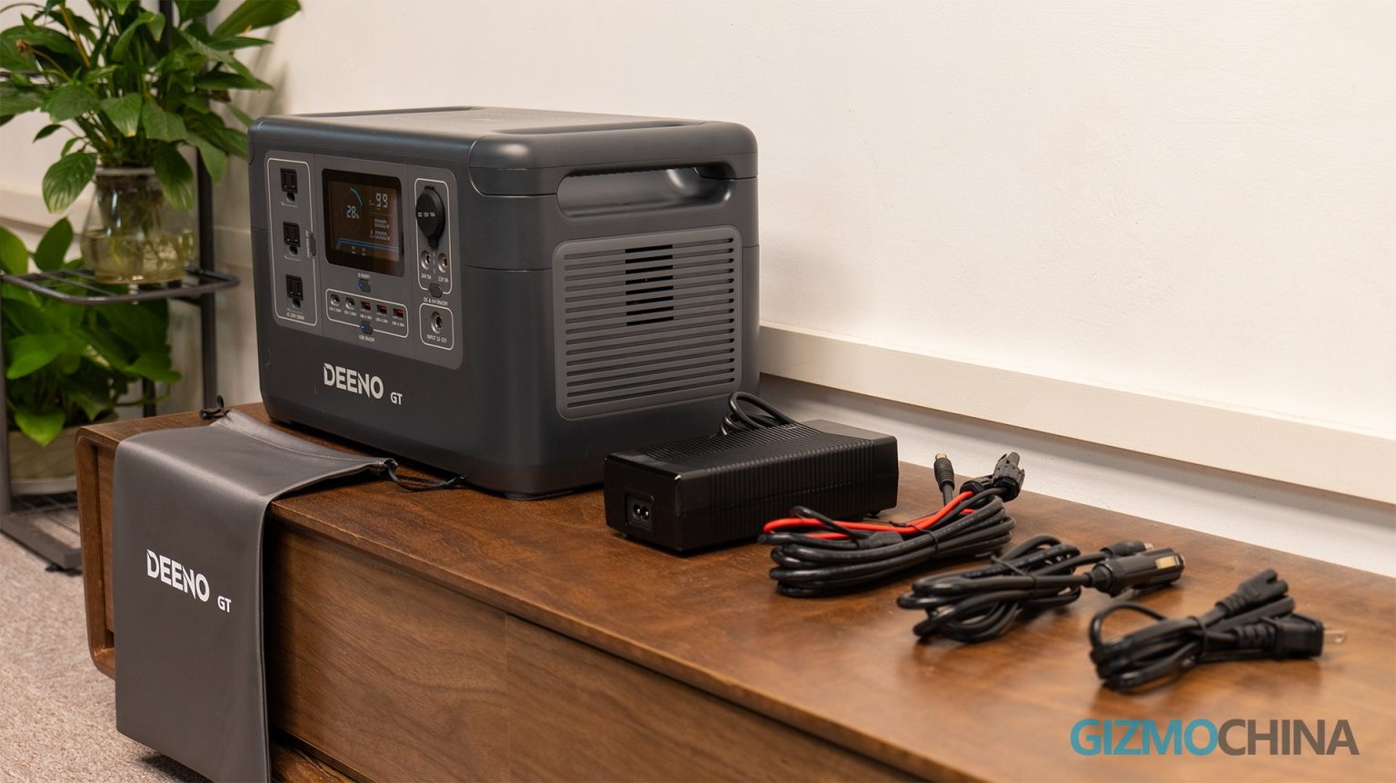 DEENO GT X1500 Portable Power Station Review: A good helper for camping. - Gizmochina