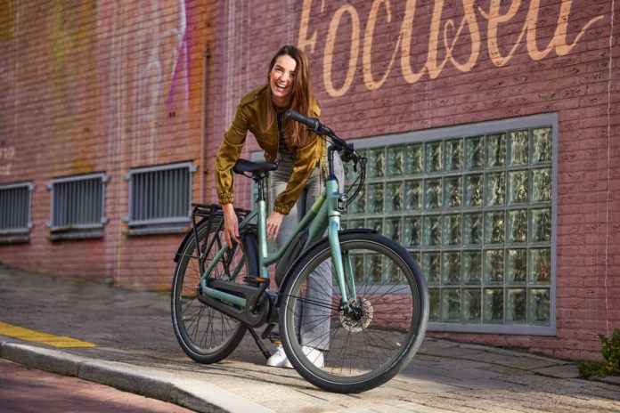 Gazelle Espirit C7 HMS electric bike with 120km range launched in EU ...