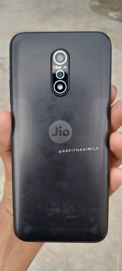 JioPhone 5G live shots, specifications, launch timeframe emerge ...