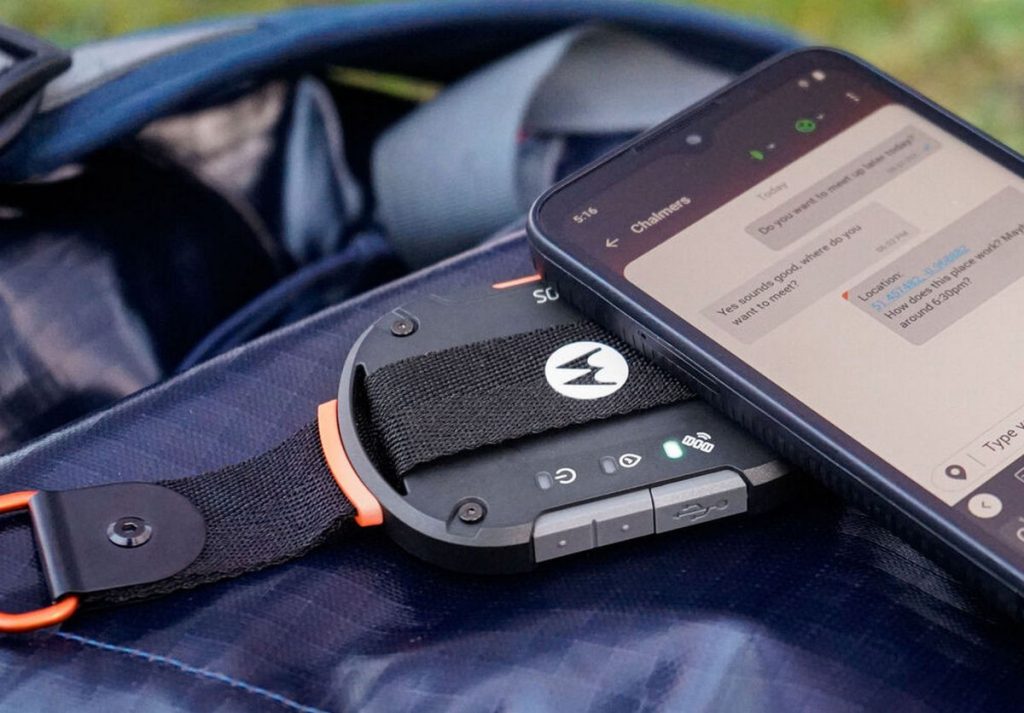 Motorola Defy Satellite Link compatible with Android and iOS now ...