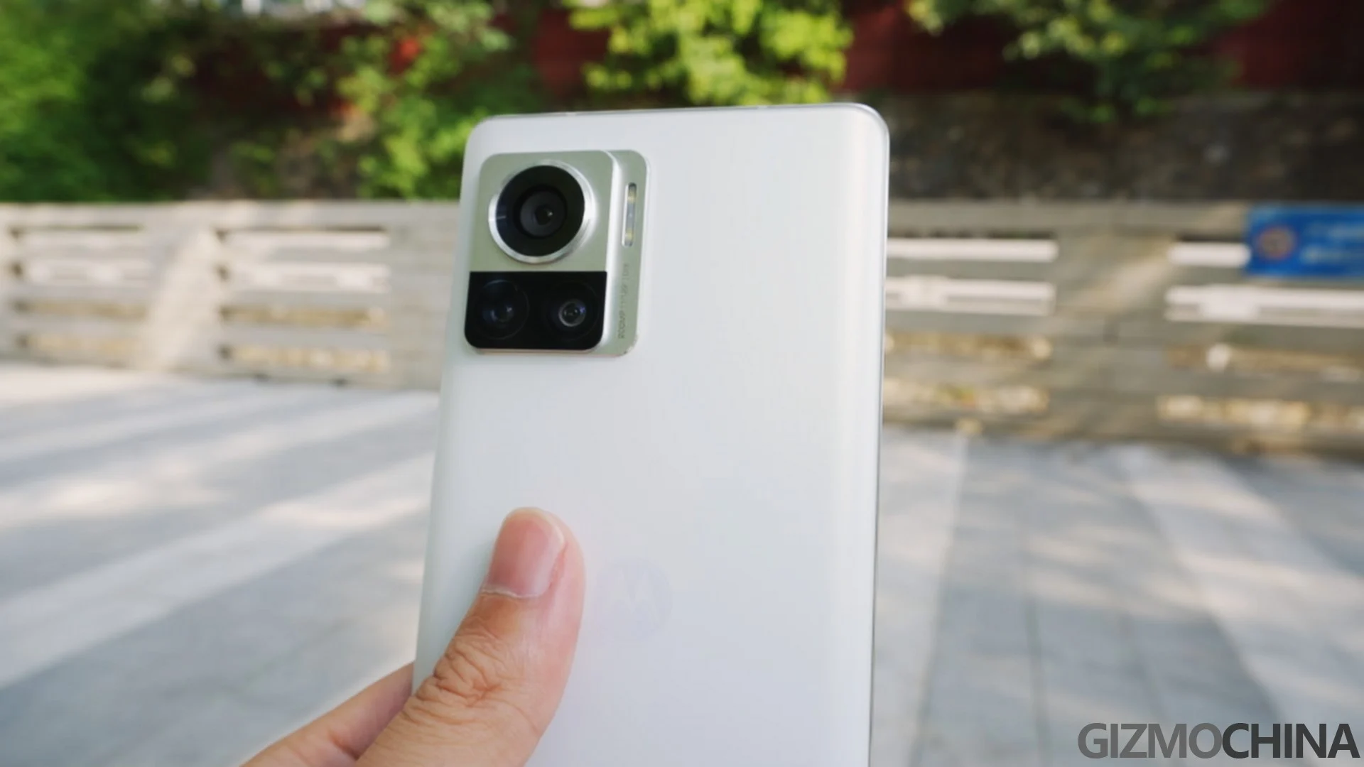 Moto X30 finally gets Android 13-based major update in China - Gizmochina