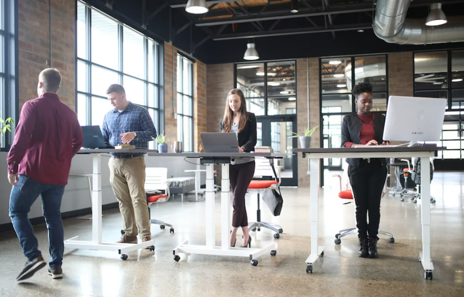 Best Compact Standing Desks for small office spaces in 2023 - Gizmochina
