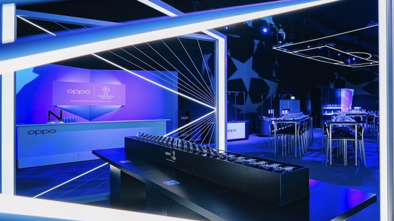 Kaka and Oppo Celebrate UEFA Champions League Final with Fans - Gizmochina