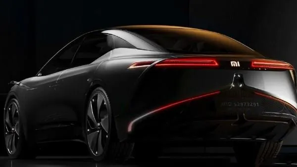 Xiaomi's First Electric Car Caught in Road-Test Spy Photos, Shows Off ...