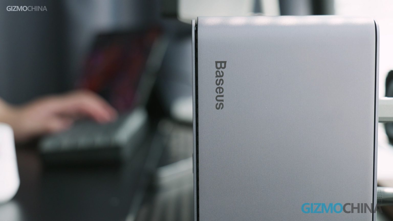 Baseus 17 in 1 Pro 4 Monitors Docking Station Review: Every laptop user ...