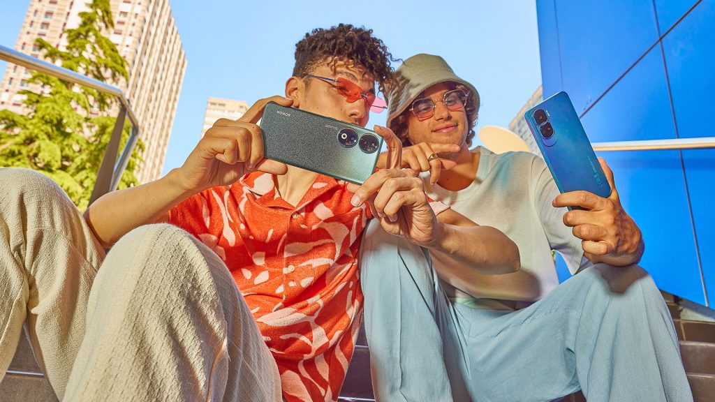 Honor 90 launches in Europe with Snapdragon 7 Gen 1 SoC and a 200MP ...