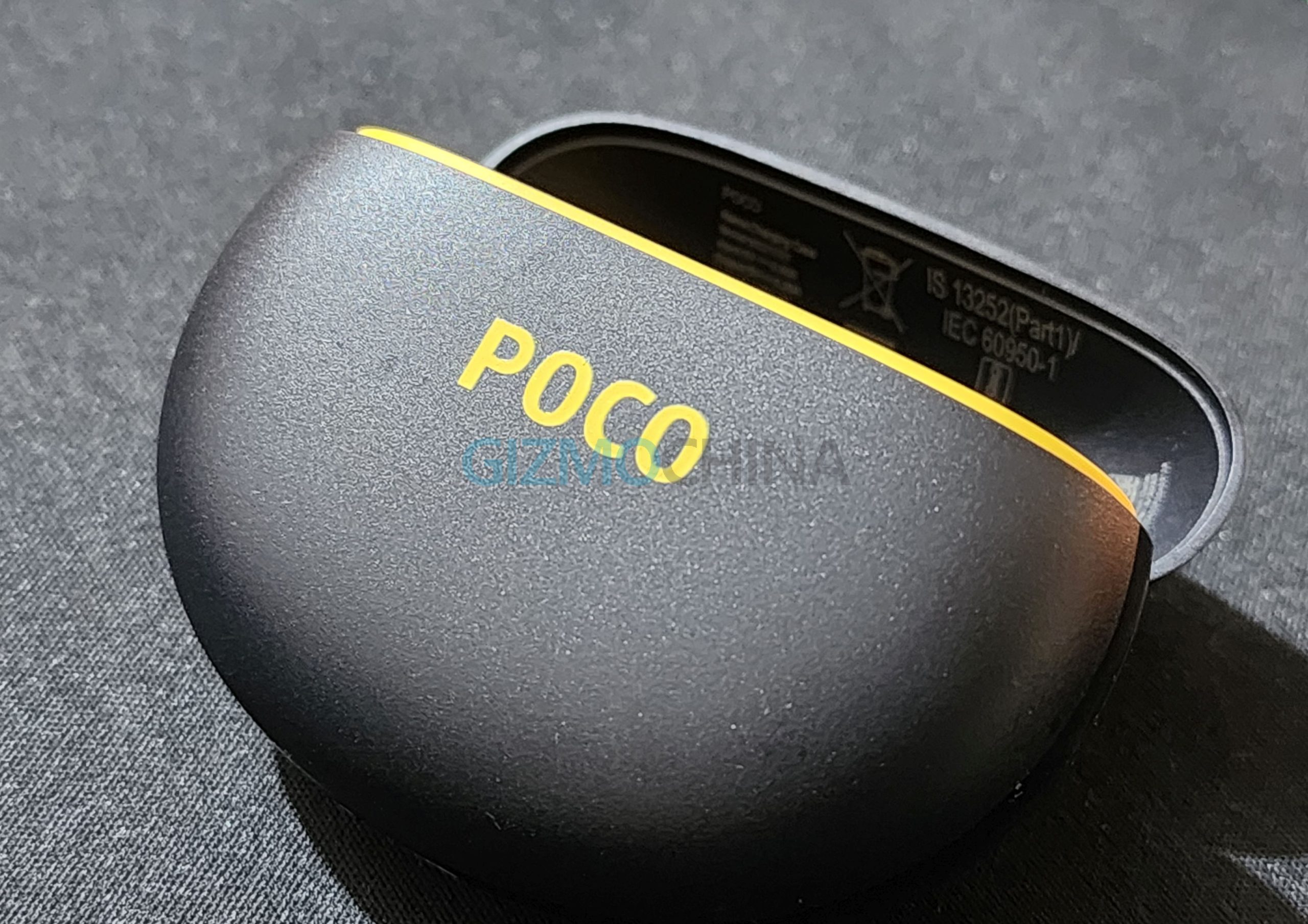Poco Pods review: Budget TWS earbuds with thumping bass - Gizmochina