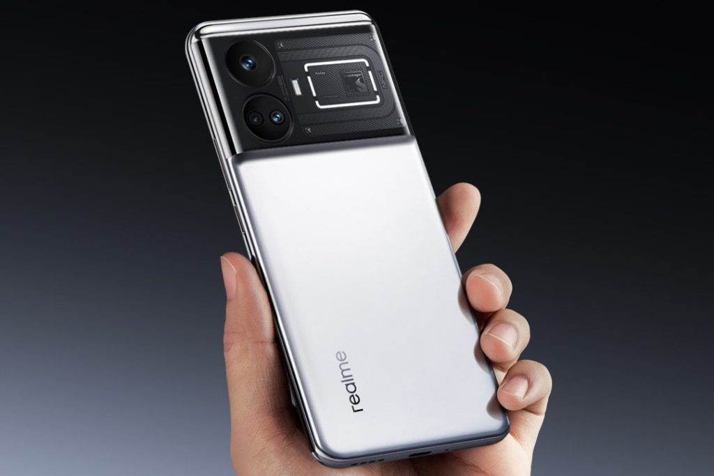 Realme GT 5 launched in China with Snapdragon 8 Gen 2 & impressive 240W ...