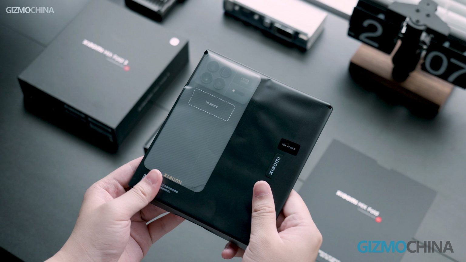 Xiaomi MIX FOLD 3 Unboxing & Hands-on: Unbeatable foldable phone so far ...