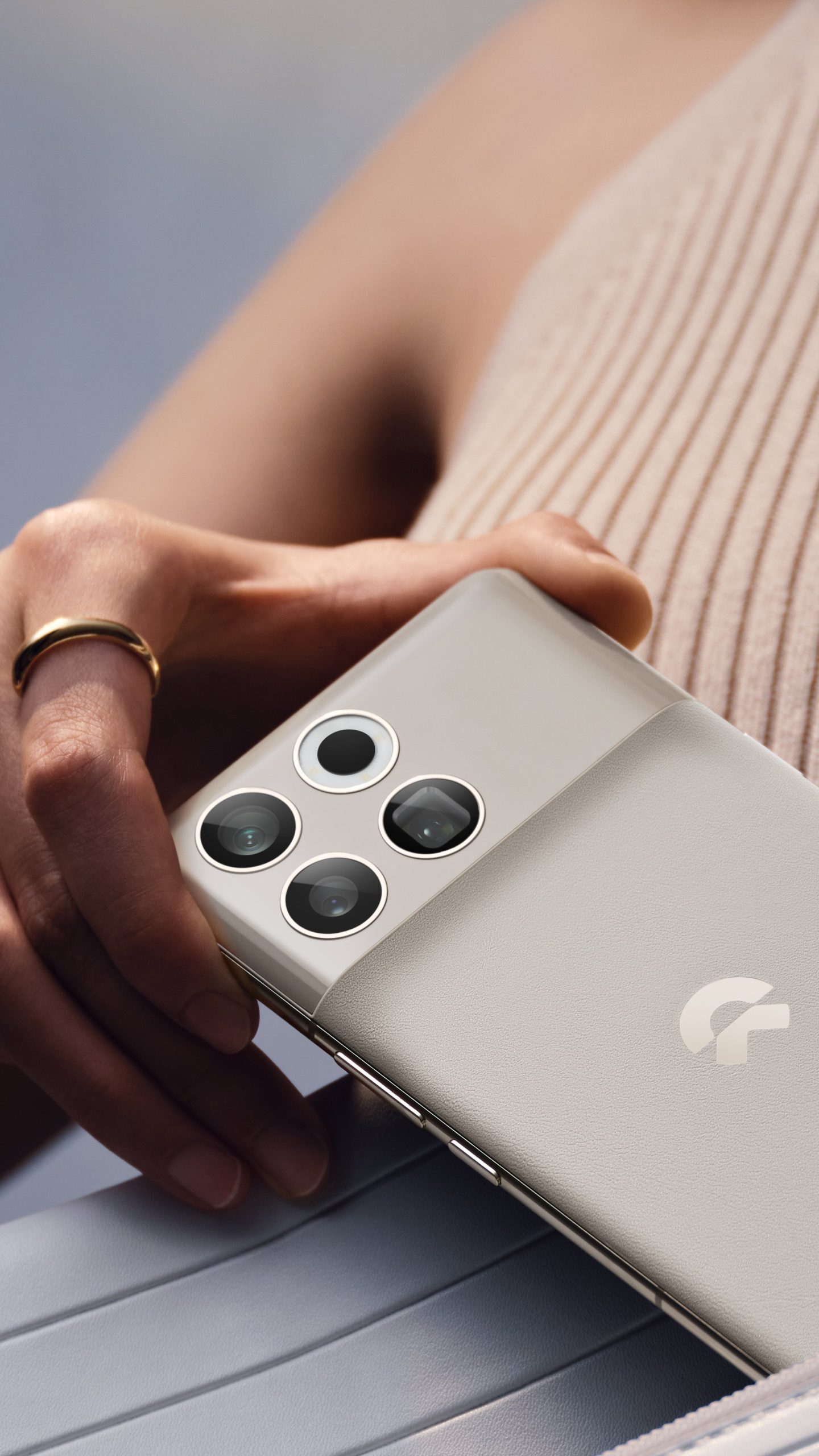 Chinese EV maker NIO Launches its Maiden Smartphone - Nio Phone ...