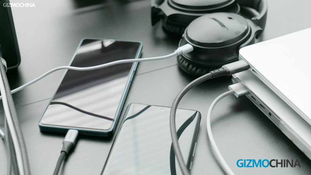 Ugreen Nexode 300W GaN Charger Review: Incredible Power Output - Gizmochina