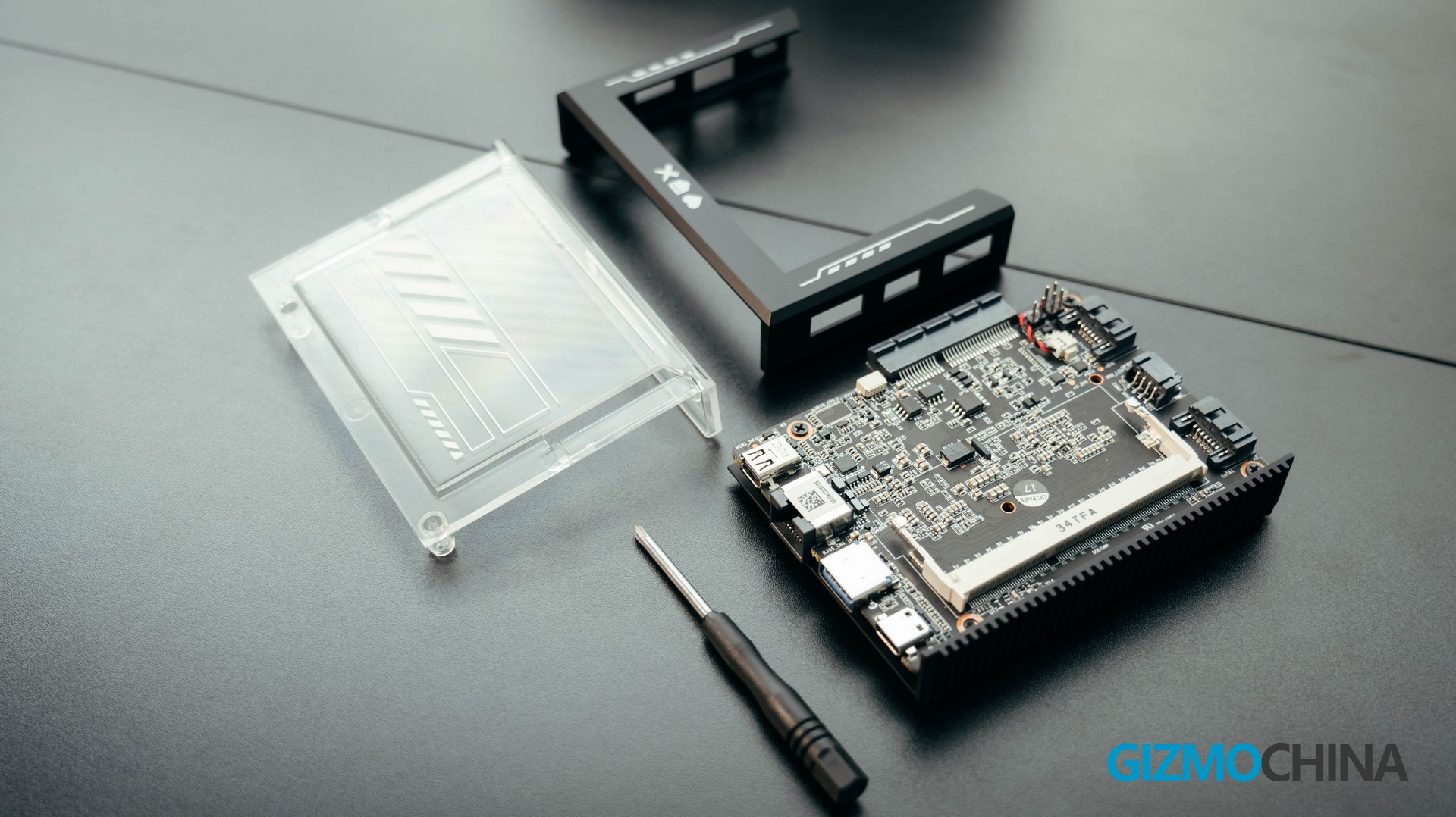 ZimaBlade Review: Modulerized Single Board Server for Cyber Native ...