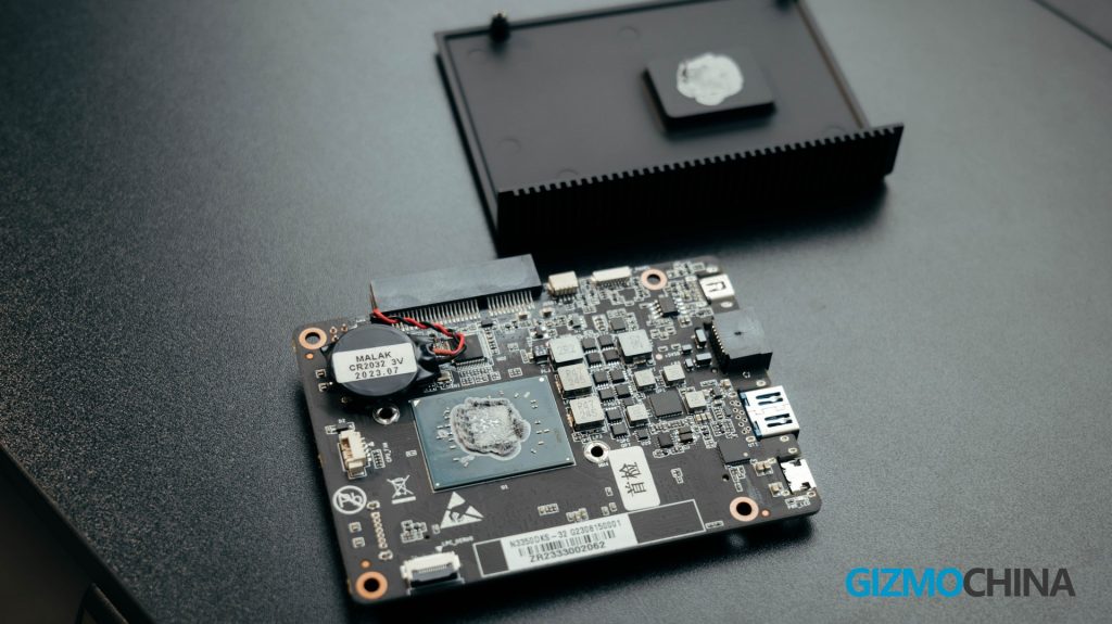 ZimaBlade Review: Modulerized Single Board Server for Cyber Native ...