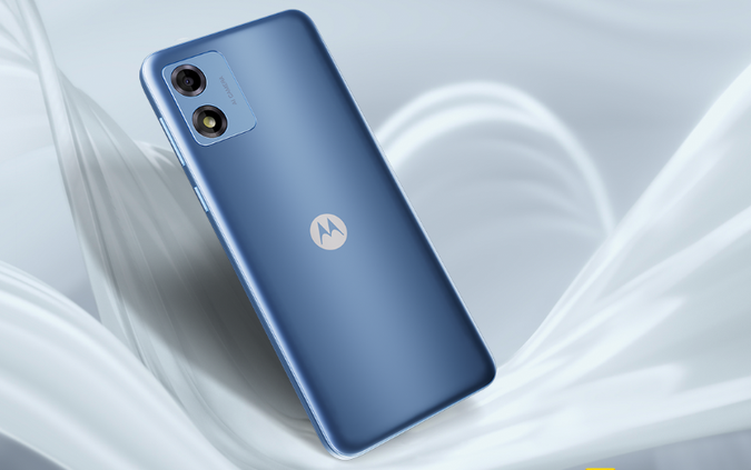 Motorola reveals new ‘Sky Blue’ color variant for Moto E13 launching ...
