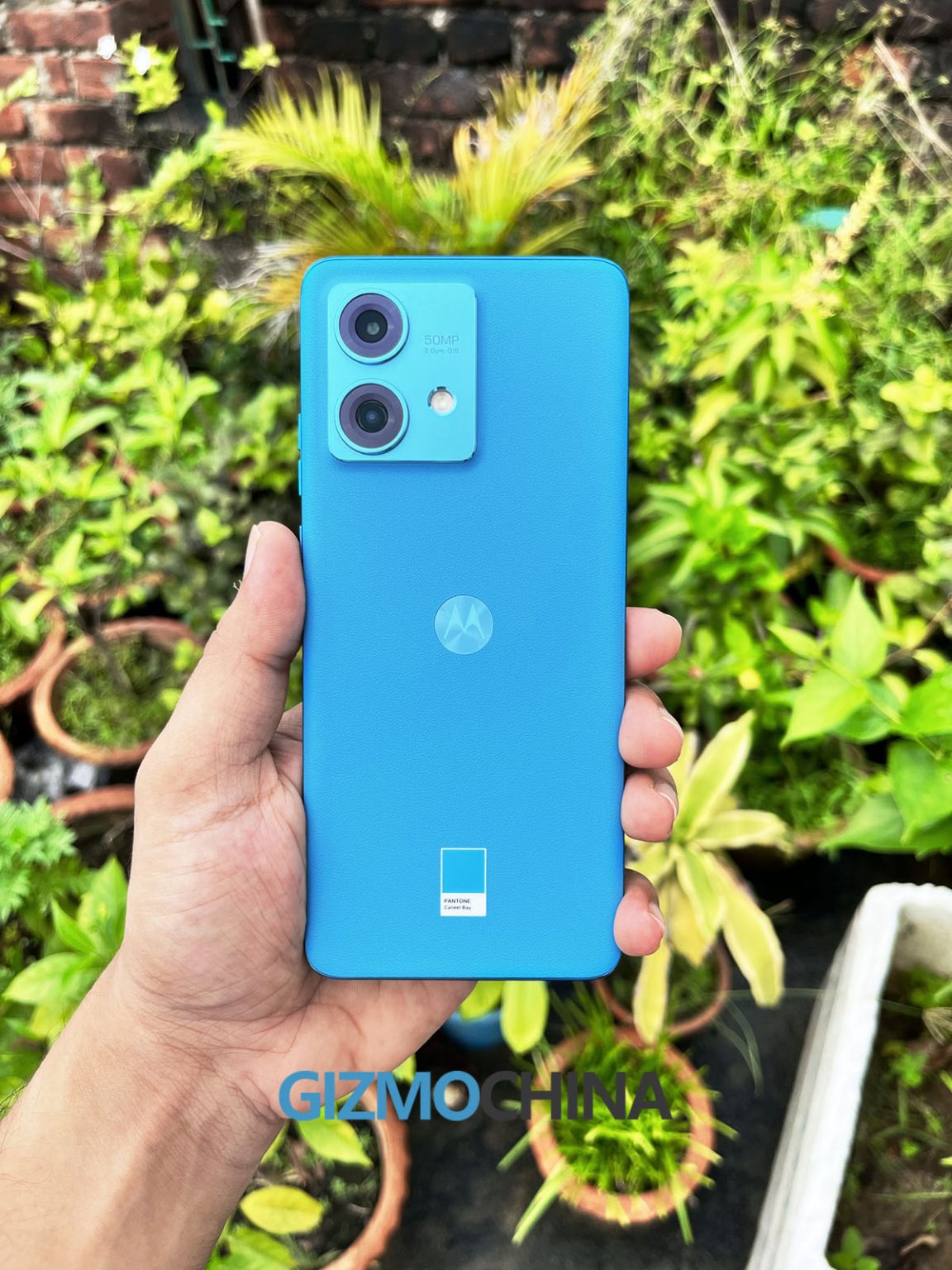 Motorola Edge 40 Neo finally gets Android 14 update; Here are the ...