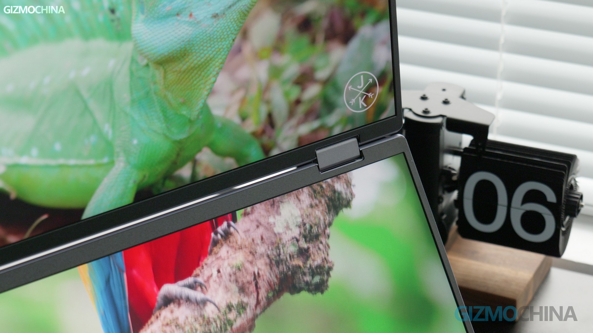 InnoView Folding Portable Dual Monitor Review: 3 Displays Extender ...