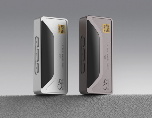 Shanling UA4 Portable Decoder Amp: Revolutionizing your Audio ...