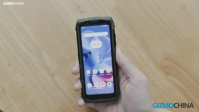 Doogee S Mini Rugged Phone Review: Tiny body, Unique Experience ...