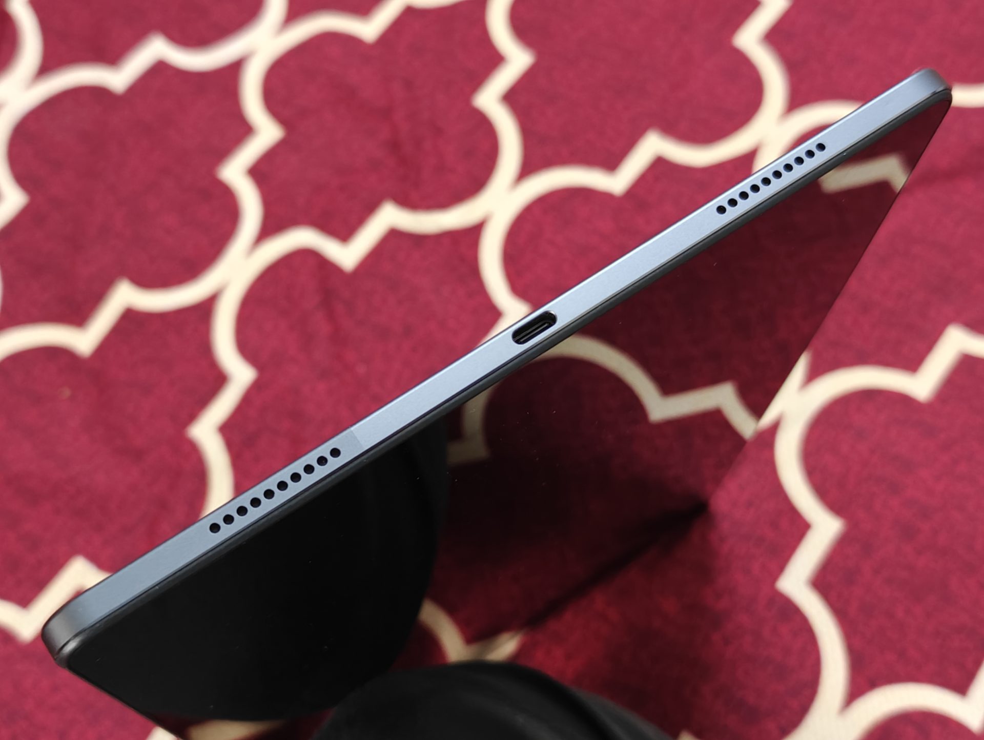 Lenovo Tab P12 review: Massive 3K display for binge watching ...