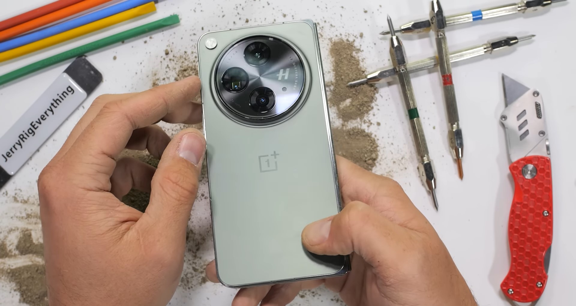 OnePlus Open Durability Test Gives A Sigh Of Relief As The Brand ...
