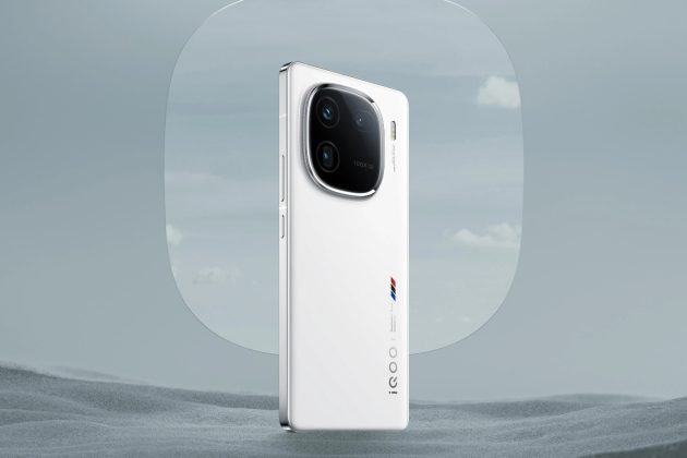 iQOO 12 launched in India with SD8 Gen 3 chip, 144Hz 1.5K display, 3x ...