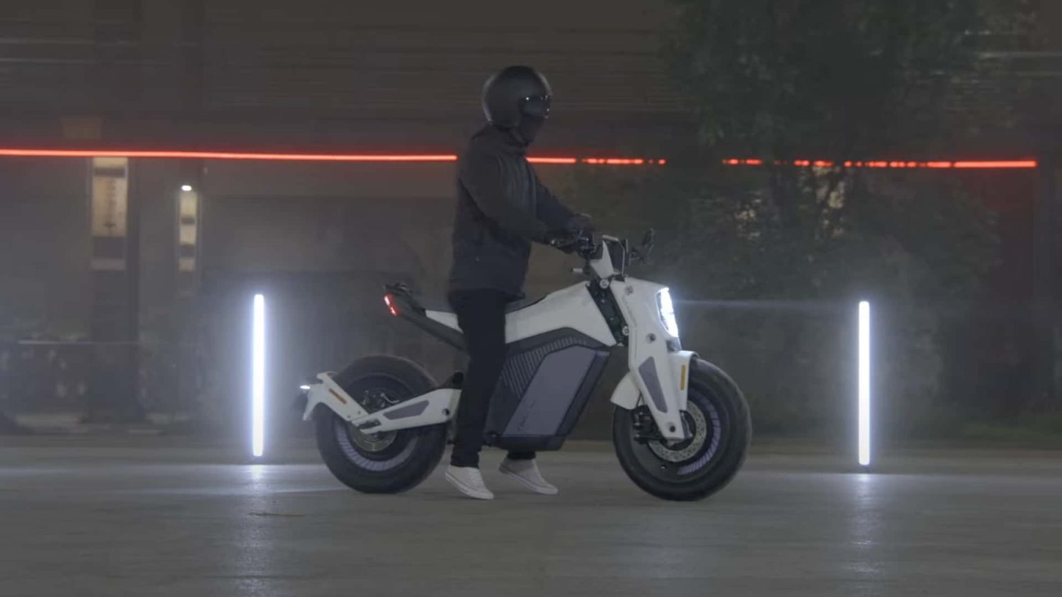 Naxeon I AM e-moto electric mini-bike unveiled with exciting features for daily commute - Gizmochina