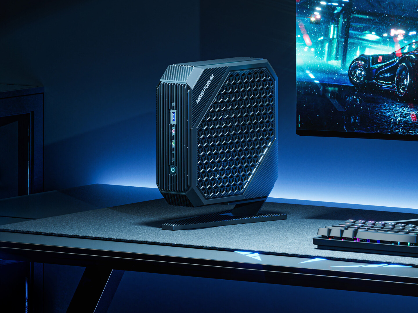 MINISFORUM HX100G mini PC with R7 7840HS, RX 6650M now available in ...