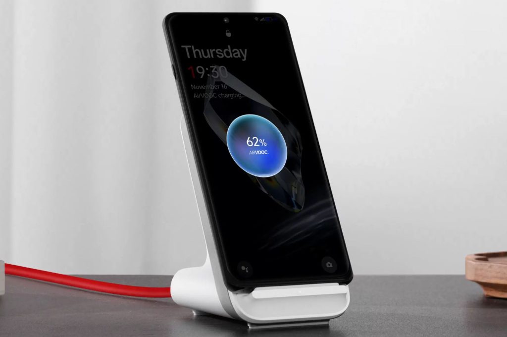 OnePlus AIRVOOC 50W Wireless Charger And Bumper Cases For the OnePlus ...