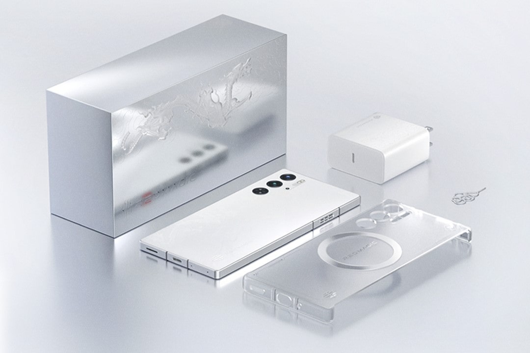 Red Magic 9 Pro White Special Edition up for sale - Gizmochina