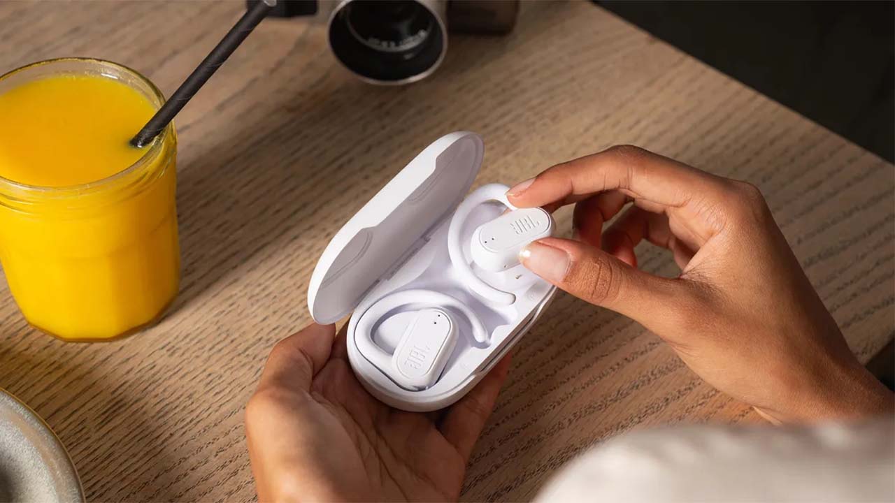 JBL Launches New Earbuds, Headphone Collection, and Soundgear Sense ...