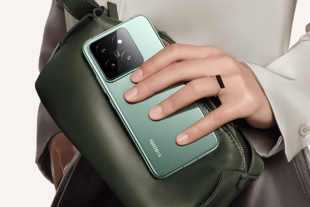 Xiaomi 14 debuts in global markets as the only Android alternative to ...