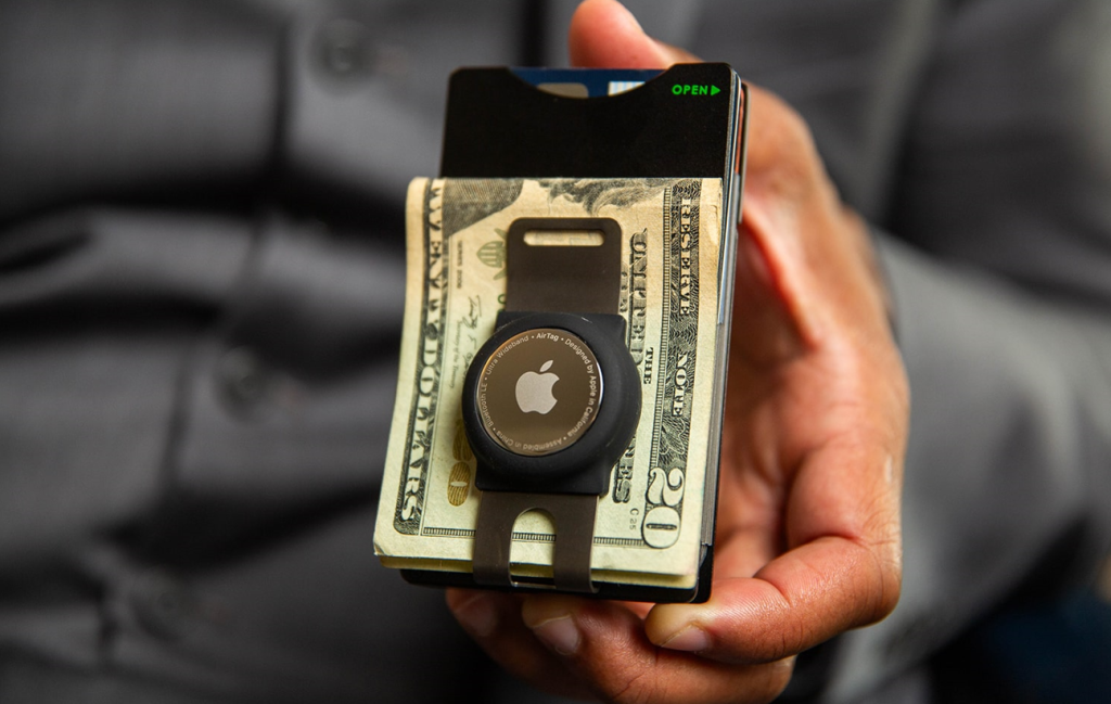 Evolving Financial Landscapes and the Rise of Minimalist Wallets ...