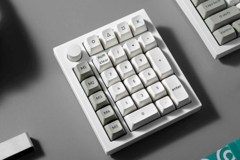 Keychron launches Q0 Max wireless keyboard with 26-key and knob Layout