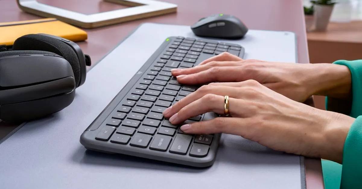 Logitech introduces the Signature Slim Combo K950 prioritizing affordability and productivity