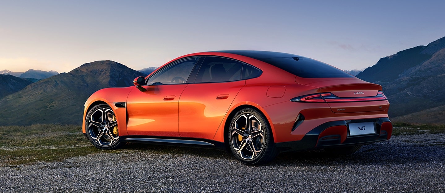 Xiaomi Officially Unveils the SU7 EV in China, Available in 3 Variants and New Colors - Gizmochina