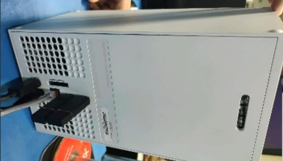 Xbox Series X might be getting a fresh all-white makeover - Gizmochina