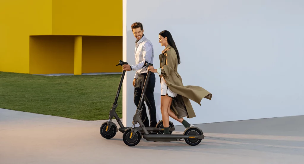 Xiaomi Electric Scooter 4 Pro Max with a 960W peak power, 25km/h top ...