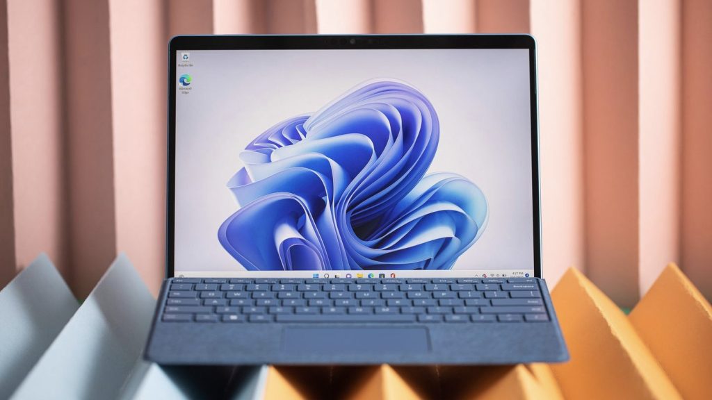 Microsoft Will Challenge M3 MacBooks with ARM-Based Surface Devices ...