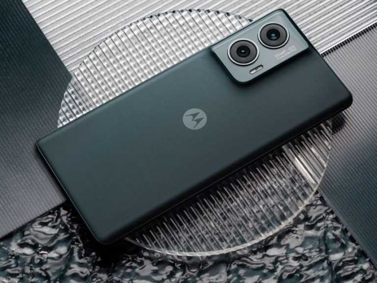 Moto Edge 50 Fusion receives Android 15 beta: Here's what's new ...