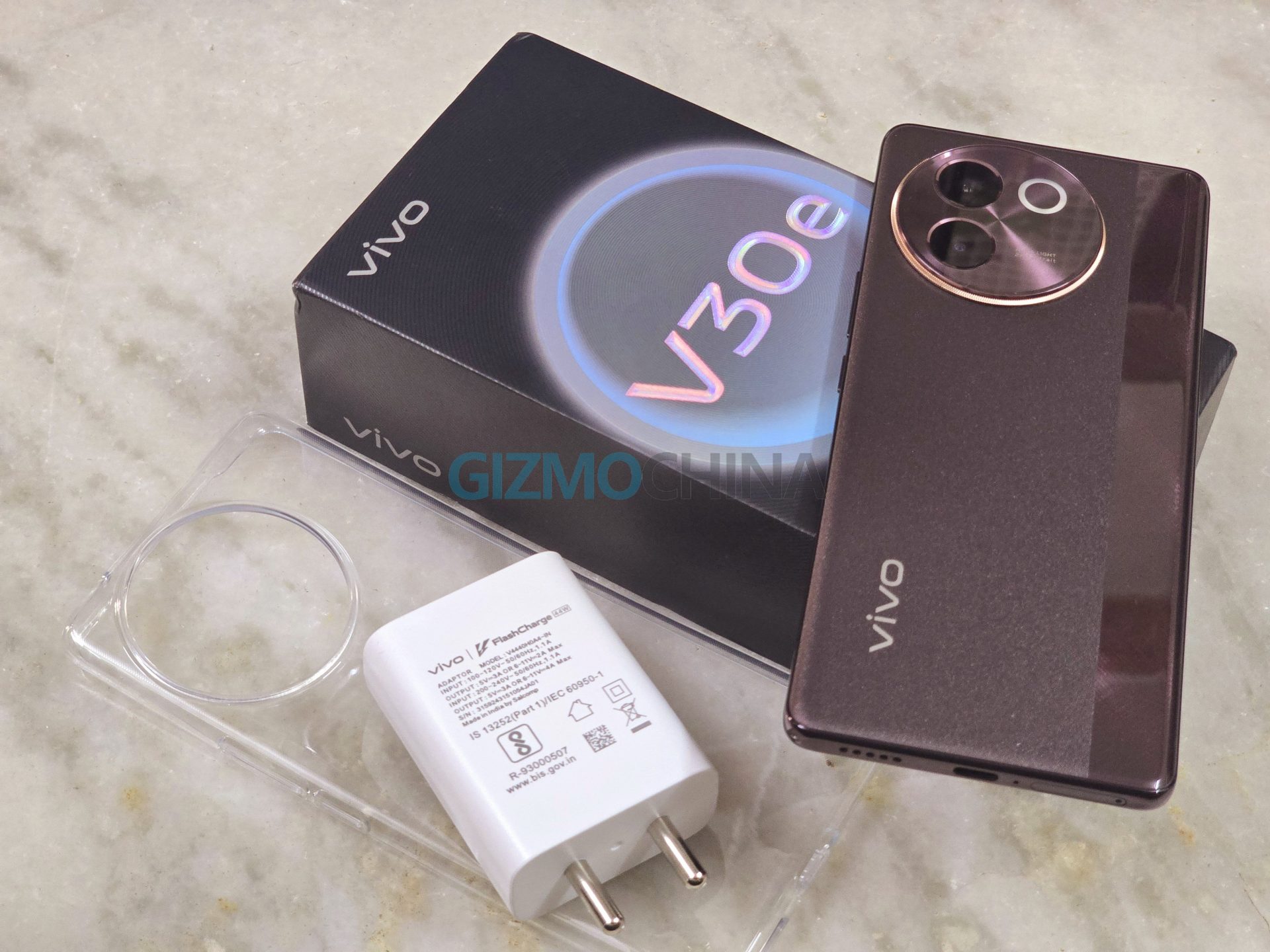Vivo V30e hands-on: Camera powerhouse with sleek design, long battery ...
