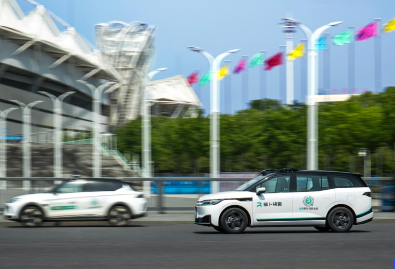 Baidu Apollo launches 6th Gen Robotaxi in Wuhan, redefining autonomous ...