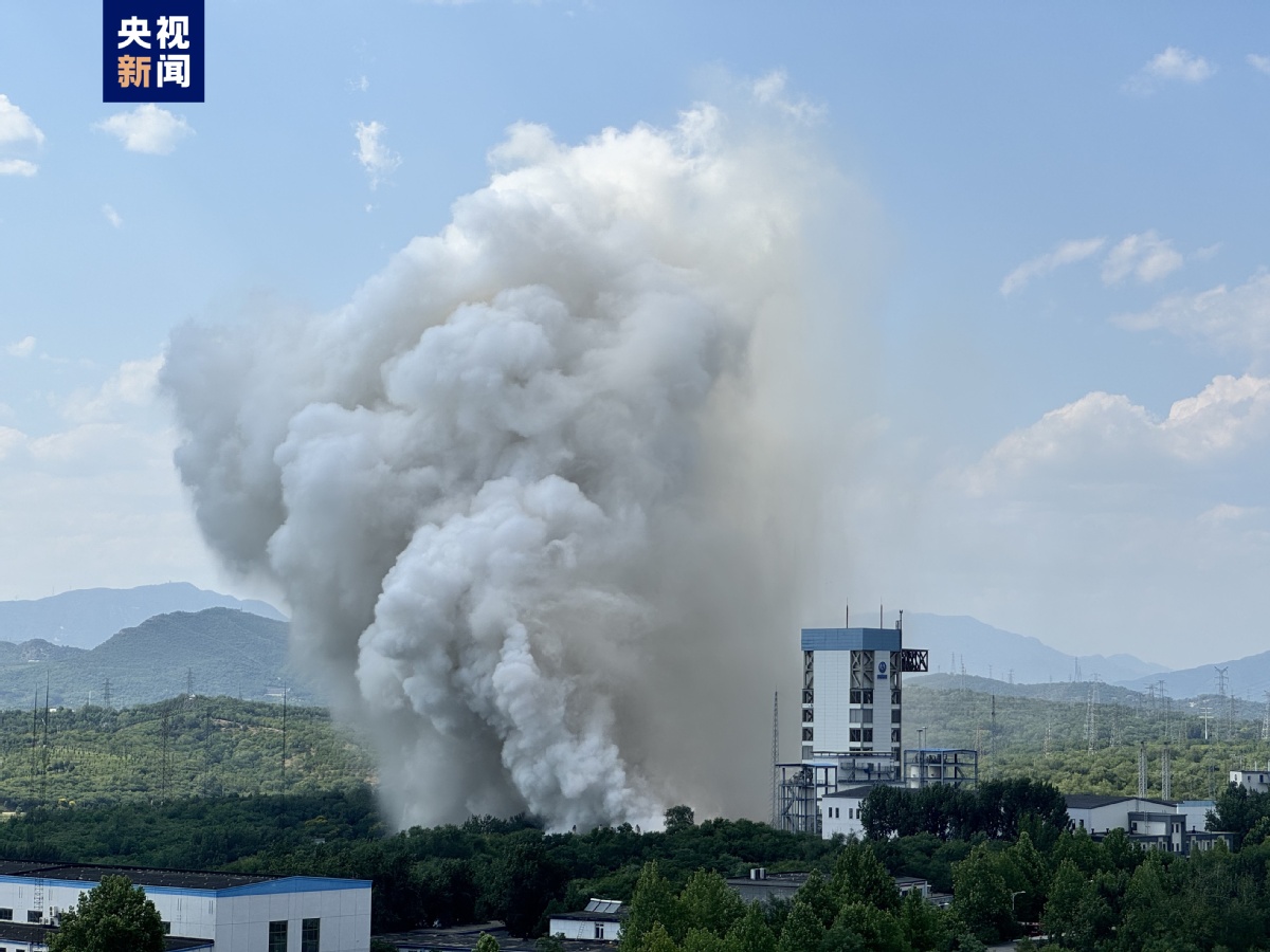 SVOM is A China-France Space Mission to Study Gamma-Ray Bursts ...