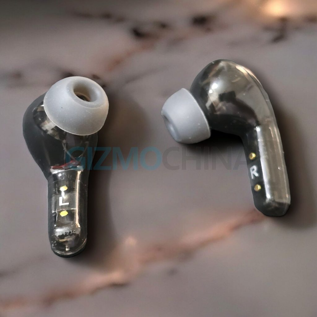 Cyberstud Spin hands-on: Unique TWS earbuds with fidget spinner design ...