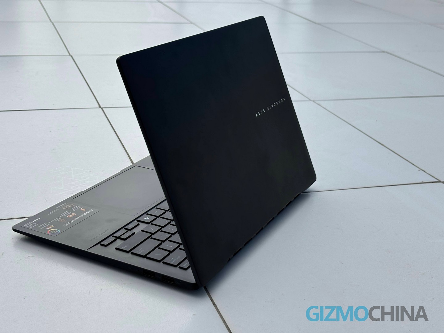 Asus Vivobook S 14 (M5406): Hands-on Experience in India - Gizmochina
