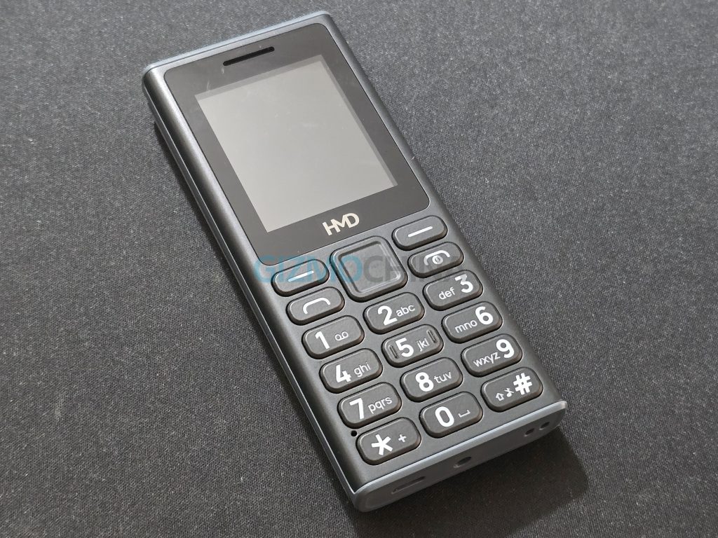 HMD 105 review: A feature phone with UPI payment support - Gizmochina