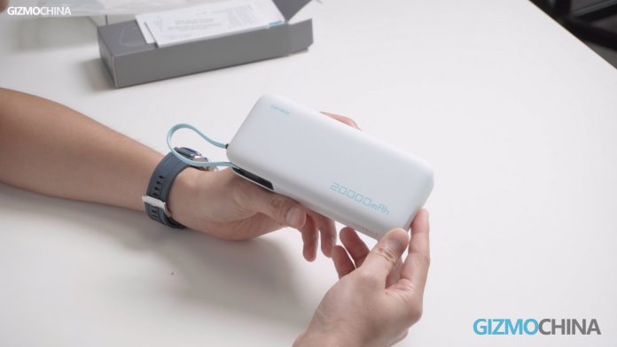 New CUKTECH Power Banks Quick Review: Built-in-Cabled one, or CUKTECH ...