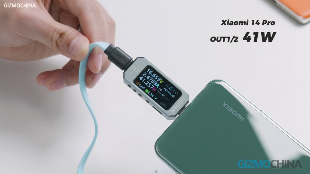 New CUKTECH Power Banks Quick Review: Built-in-Cabled one, or CUKTECH ...