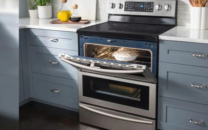 Samsung recalls over 1 million electric ovens in US due to fire risk ...