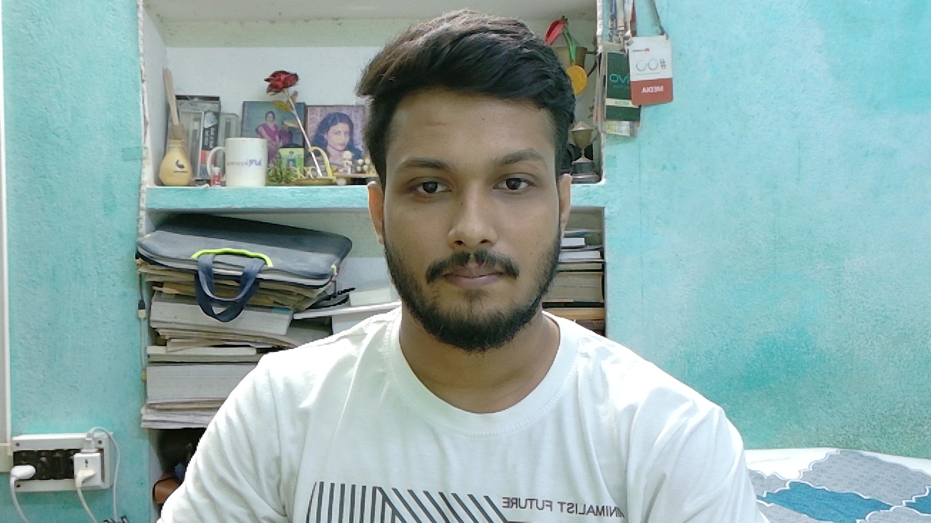 Obsbot Meet 2 Review: A Compact AI-Powered 4K Webcam for Creators ...