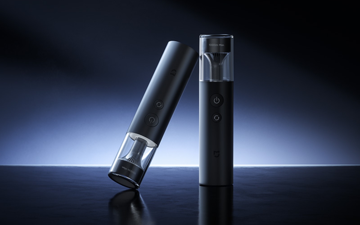 Xiaomi launches new Mijia flashlight with 1000 lumens, 30hrs battery ...